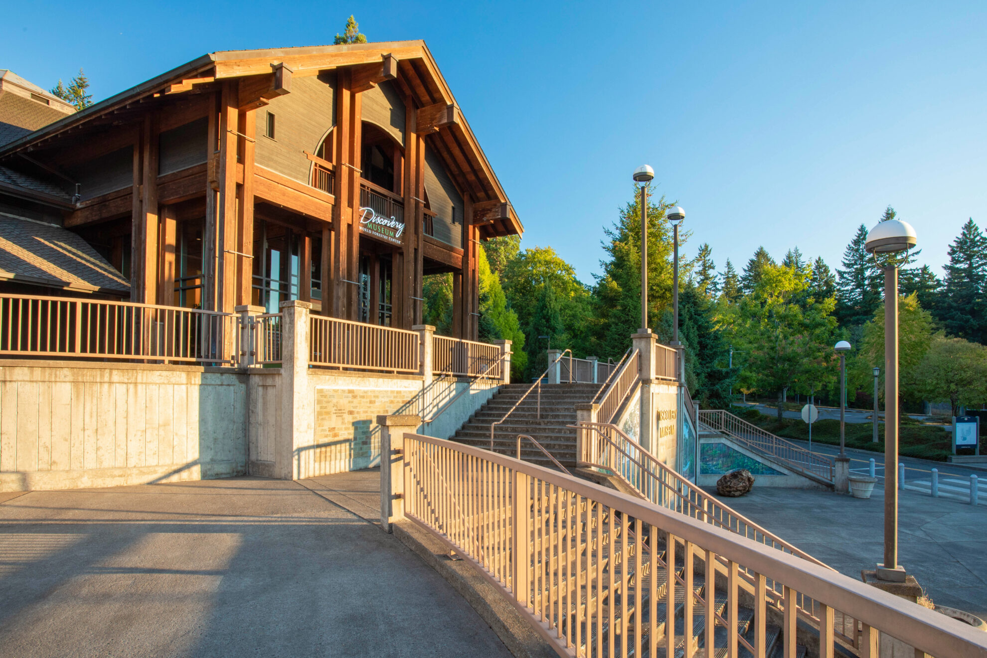 Free Sundays at the Discovery Museum - World Forestry Center